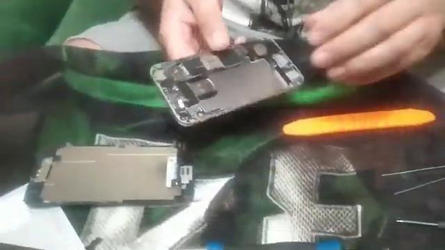 Замена аккумулятора на  Apple iPhone 6