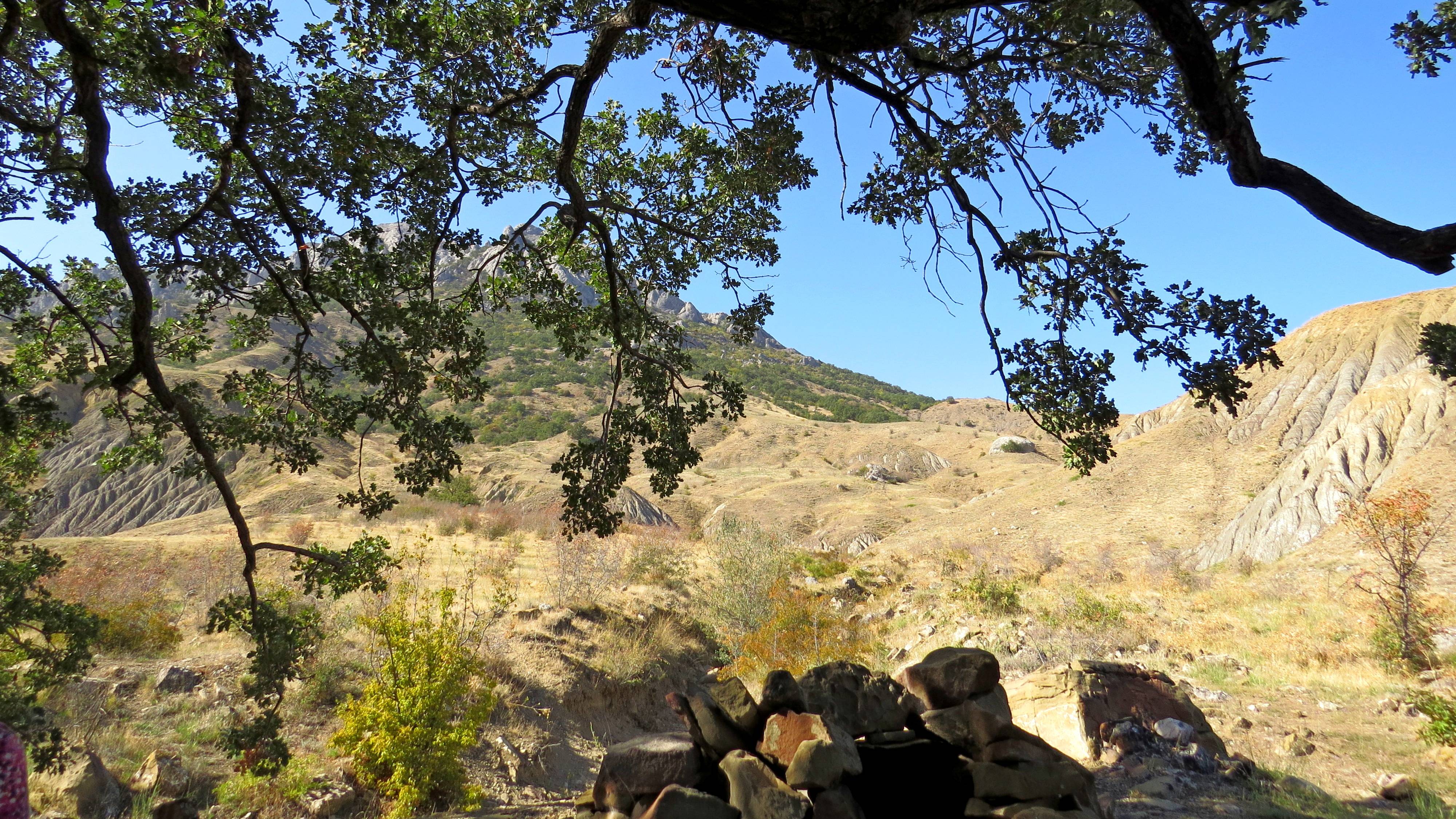 Шикарная стоянка под дубами и прощай бухта!