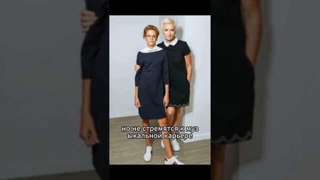 Диана Арбенина показала своих близнецов