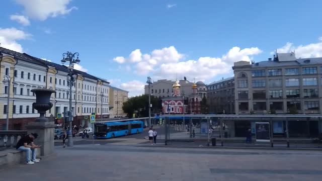 Послали... К черту... На Кулички... Еще дальше... Объясняю как туда добраться и что там посмотреть