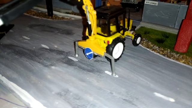 МТЗ 82 с КМУ конверсия 1:43