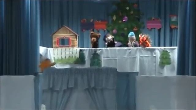 Новогодний кукольный спектакль  Поезд с подарками1