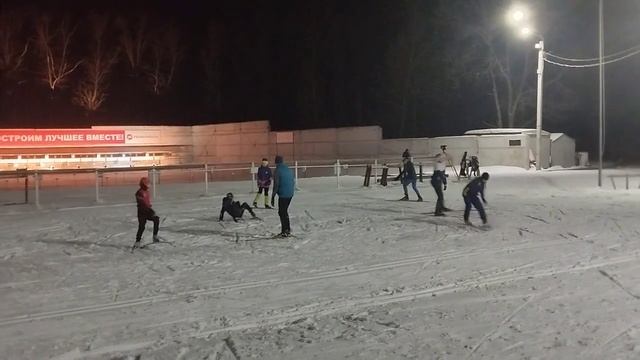 Тренировка по биатлону в средней группе