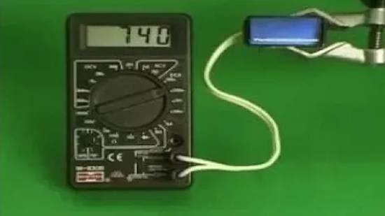 Физика. Устройство и действие фотоэлемента