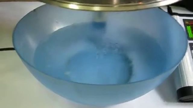 Волны на поверхности жидкости создаваемые УЗ