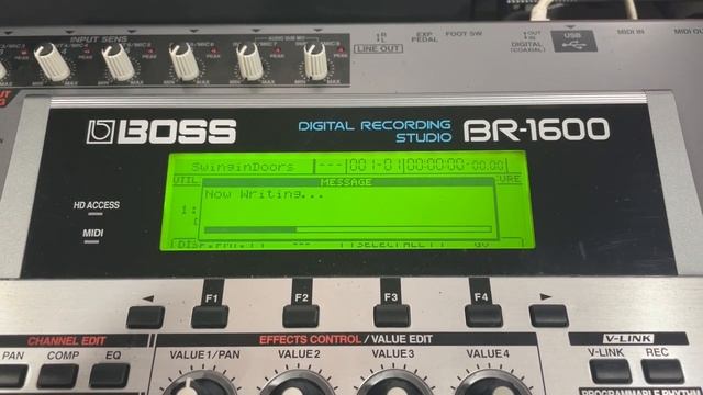 Boss BR 1600CD to Ipad