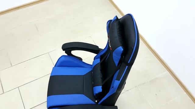 Геймерское (компьютерное) кресло черное с синим