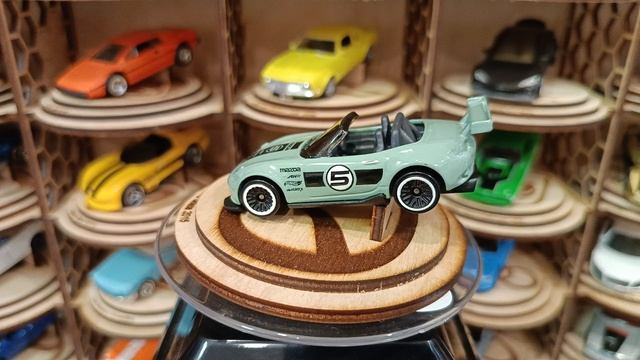 Mazda MX-5 Miata 2015