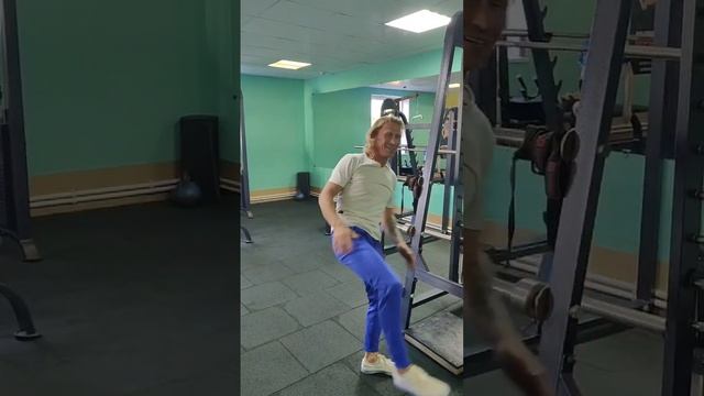 Мы хозяева того, о чём молчим. И рабы того, что уже сказали.