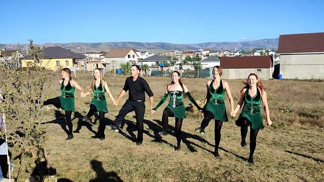 В усадьбе Дивное.mp4