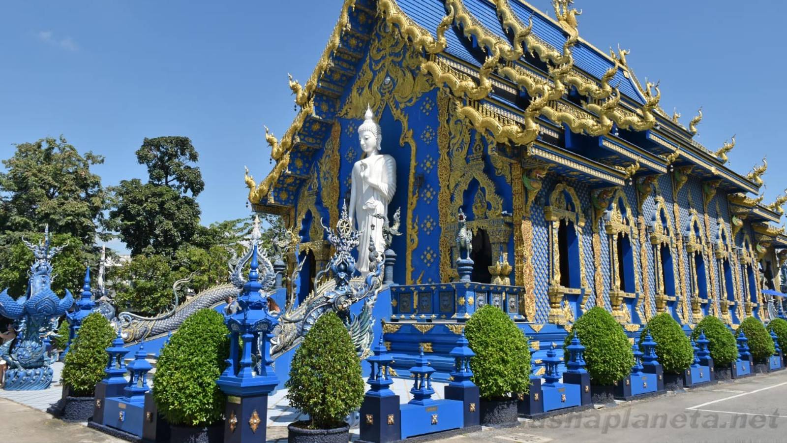 Новый необычный и малоизвестный Синий храм в Чианграе