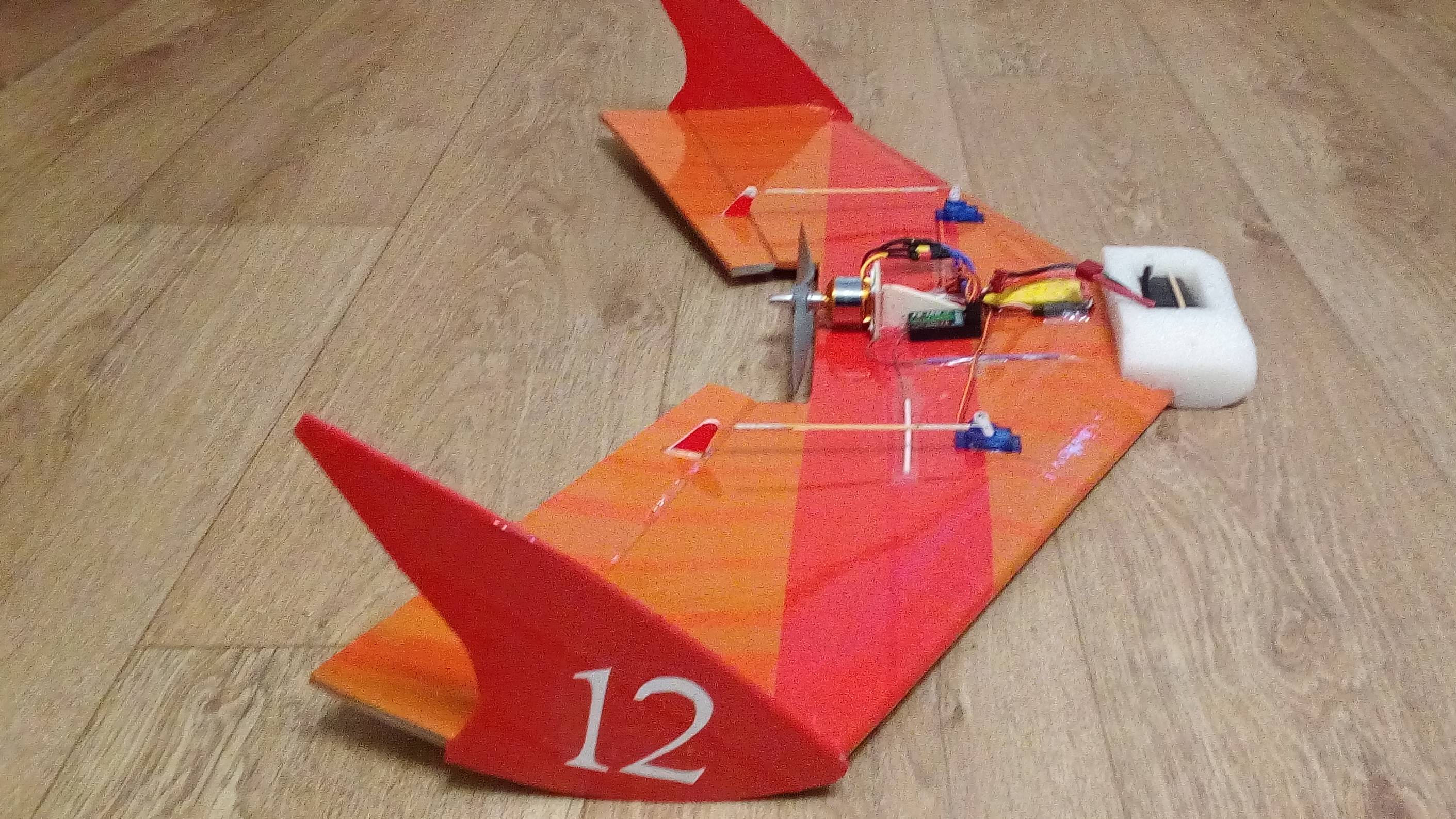 Полёт на Летающем Крыле 850 Близрадушино