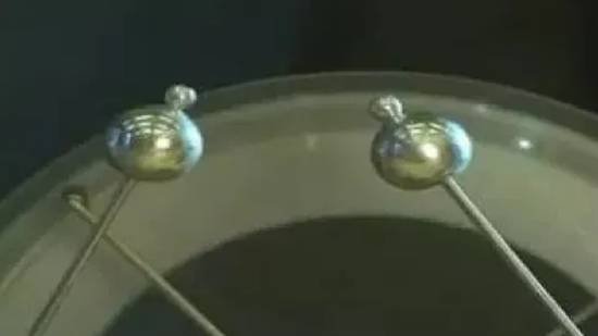 Физика. Искровой разряд