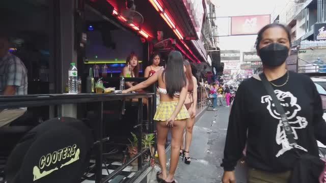 10  Pattaya Soi 6, Beach Road Irresistible Scenes - Thailand 2024