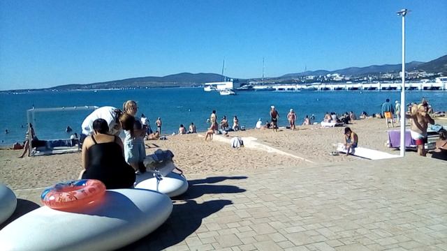 Геленджик. Октябрь. Жара.