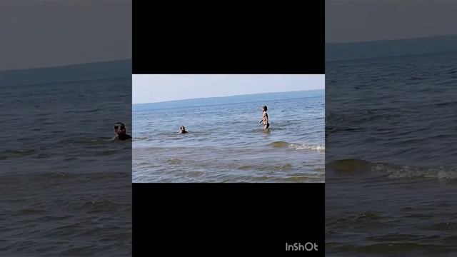 11.07.2024 Булат и Арсений резвятся на пляже