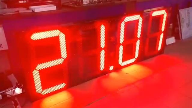 Часы - термометр ITLINE ТМ1-700