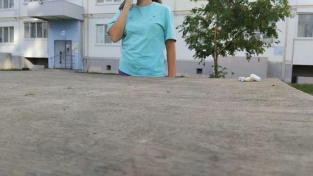 13.07.2024 Играем в настольный теннис во дворах дома с друзьями