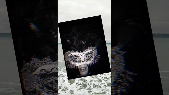 #чудовище #изгой #василисаголд #белаяворона #травля #коллектив  #мояистория #short #beast