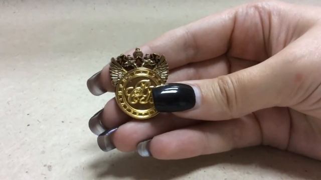 Эксклюзивный знак Юридического агентства "СРВ" с гербом РФ