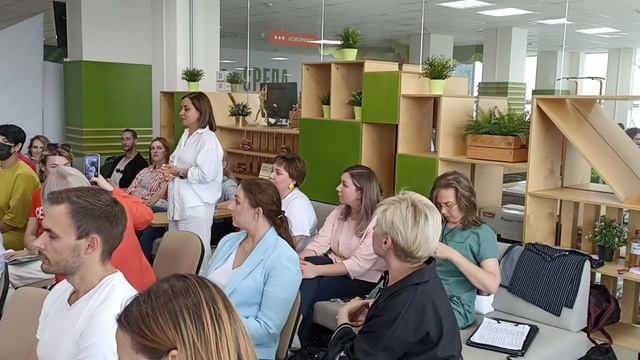 Знакомство в начале тренинга по "формуле самопрезентации". Превью