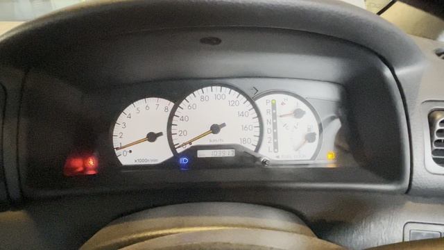 1493 TOYOTA ALLEX NZE121 1NZ 2001 год.