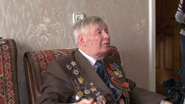 Поздравление ветерана ВОВ Ивана Васильевича Мальчикова (23.02.2022)