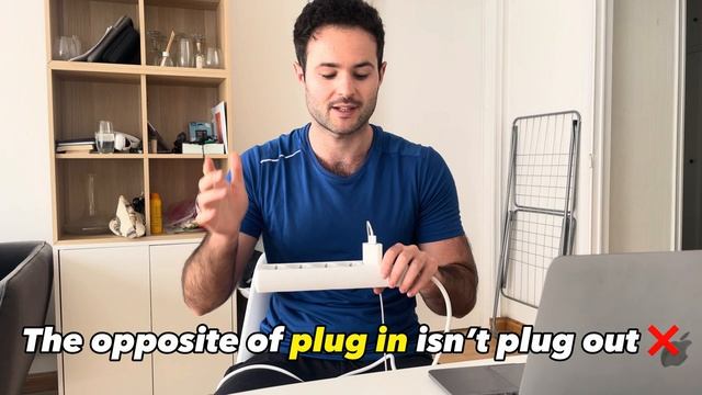 13 TECHNOLOGY PHRASAL VERBS 💻