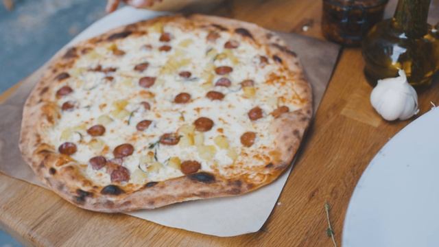 6091673-uhd_4096_2160_30fps