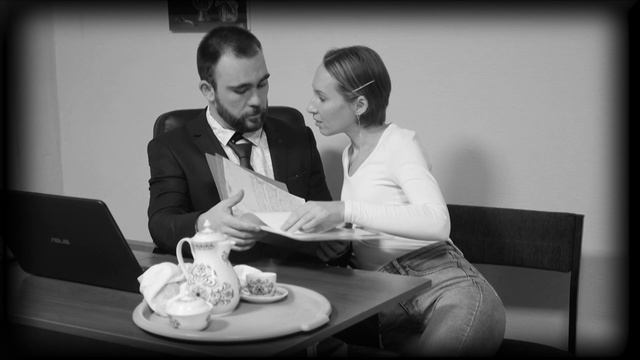 Современное немое кино "Начальник в женском коллективе"
"САМ Источник"