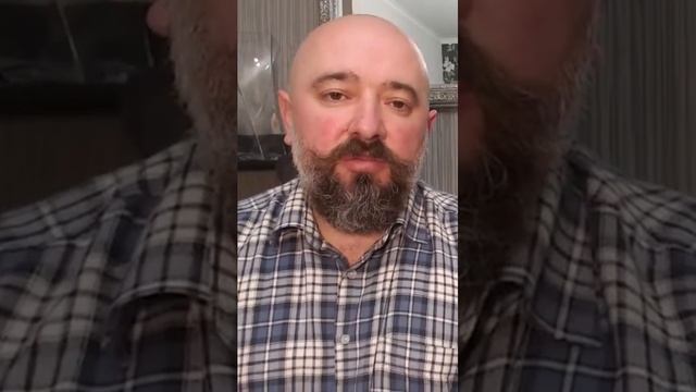 Как многие верующие выбирают вместо Христа разбойника! А разбойник на кресте выбрал Небесного Царя!