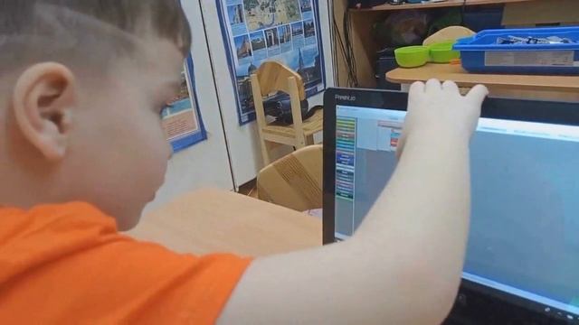 Удмуртский народный танец "Тыпыртон"