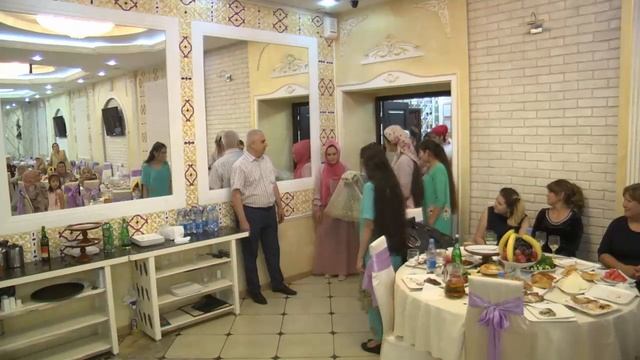 Таджиская ведущая Шахло