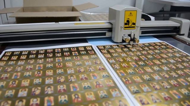 Плоттерная резка цифровая типография ЦМИК Ярославль