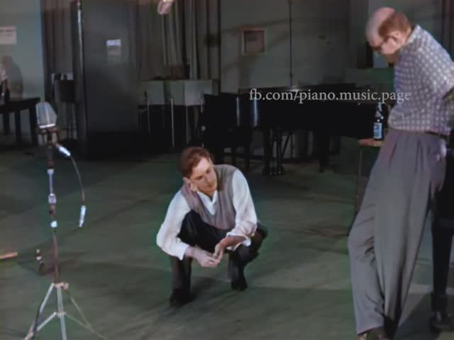 Italian Concerto - Glenn Gould on the record