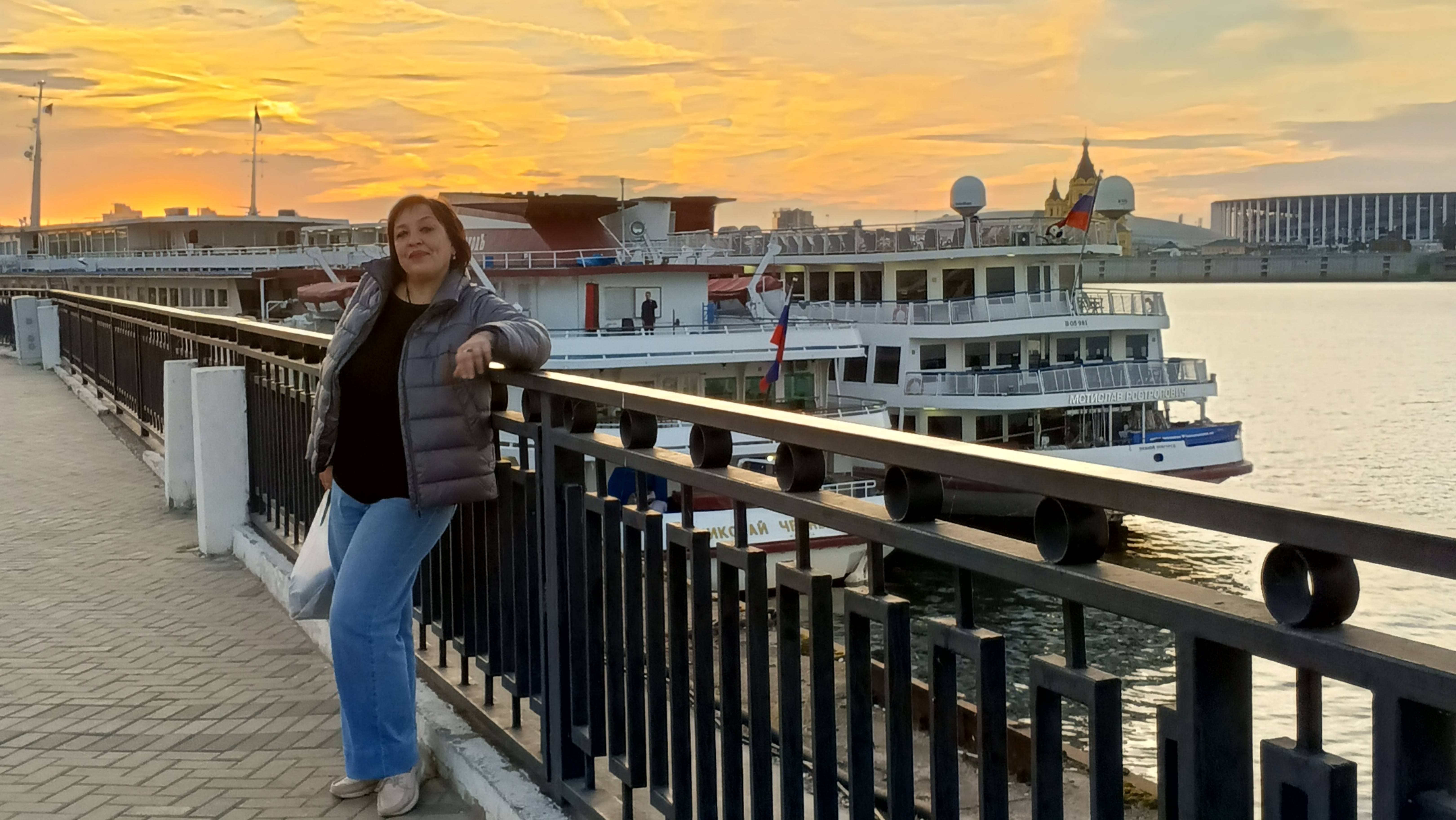 Нижний Новгород - город,в который хочется вернуться. Речная прогулка на кораблике в Нижнем Новгороде