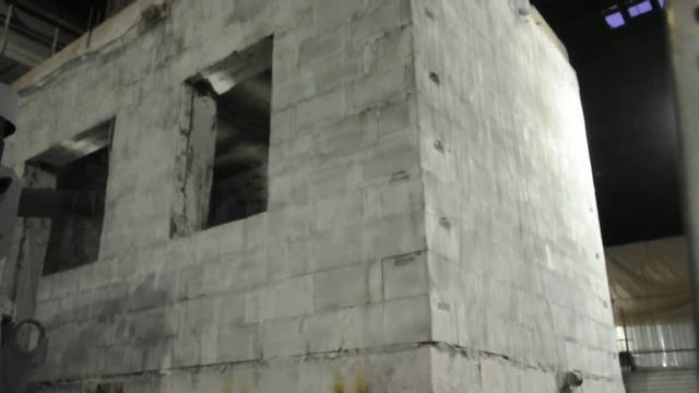 Сейсмика vs газобетон 1  Испытание фрагмента ЦНИИСК  Поперечное направление