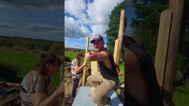 Подружился с бабочкой Никак не хотела от меня улетать♥️