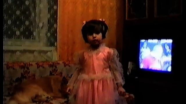 Альбина с Кешей читает стихи 6 лет