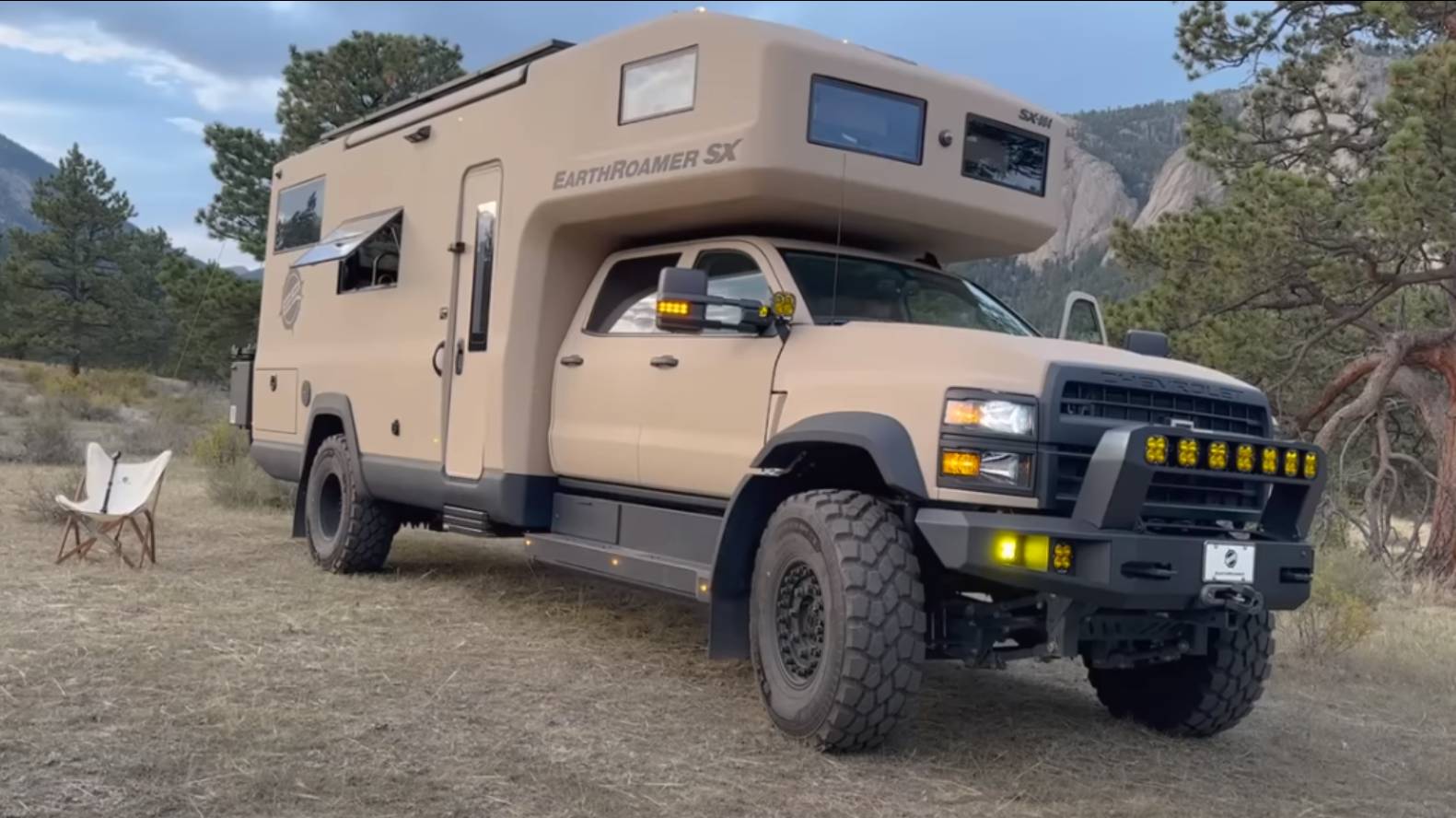 Winter Camping in the 1.1 Million EarthRoamer SX