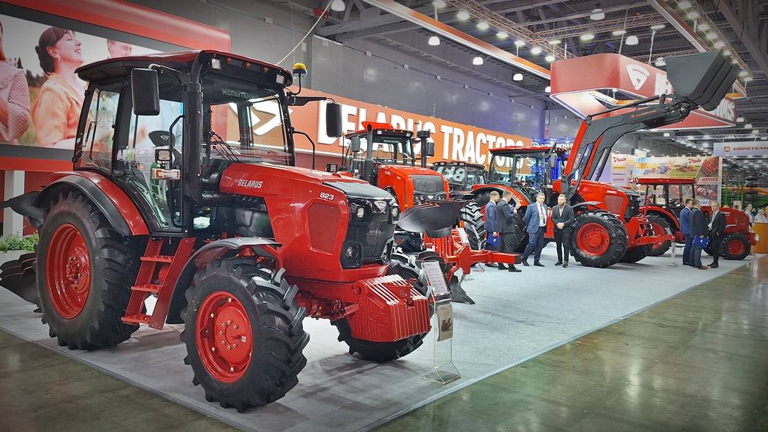 Главные новинки АГРОСАЛОН 2024: тракторы и комбайны