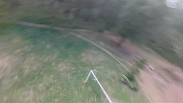 Крашим квад  в парке. Летаем с воротами официально.