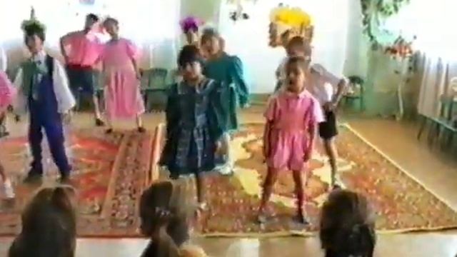 Утренник 8 марта 1998 год
