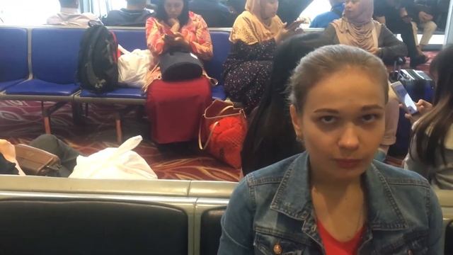 Way: вторая пересадка в Куала-Лумпур