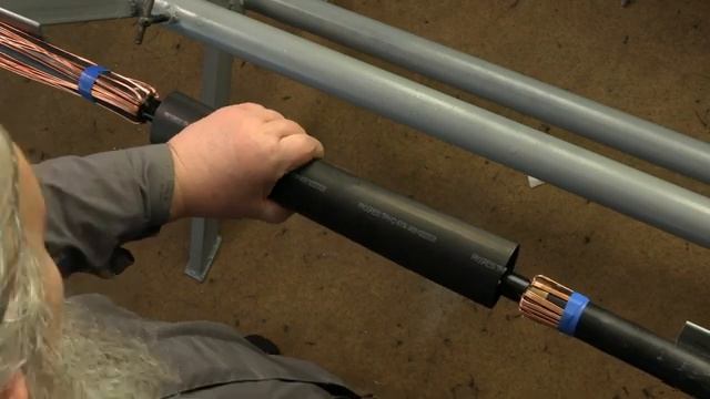 09. Монтаж соединительной муфты ПРОГРЕСС ПСтО 10-150 240 на напряжение 10 кВ