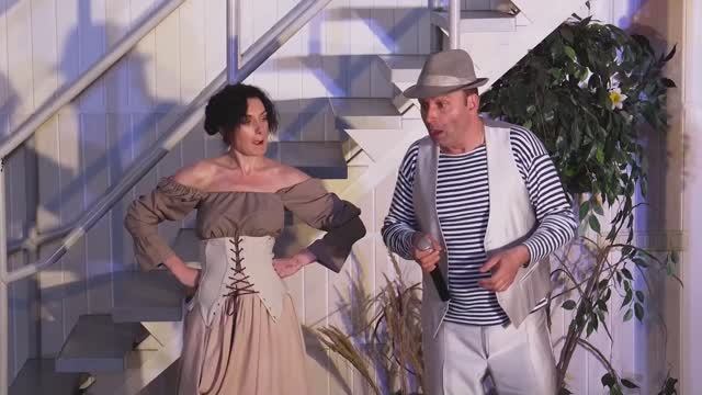 Перепалки, сплетни и любовь на берегу прекрасного залива