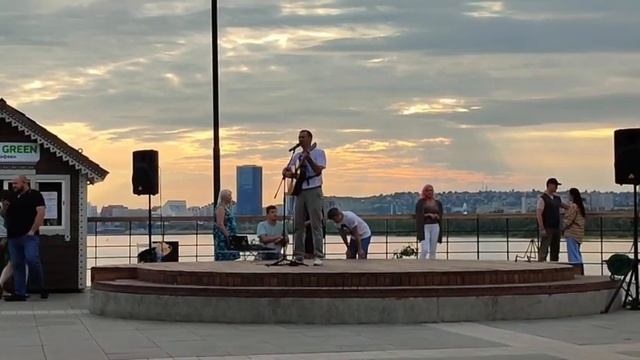 В.  С.  Высоцкий  - "Лирическая"