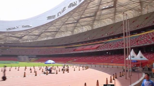 Национальный стадион "Гнездо".