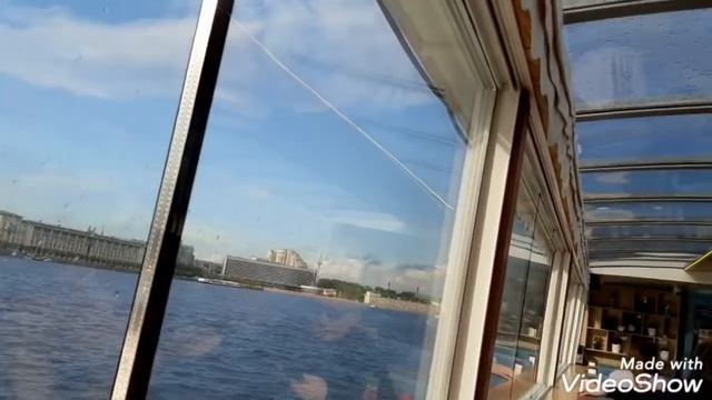 Санкт-Петербург. Прогулка на теплоходе по реке Нева. июнь 2022г