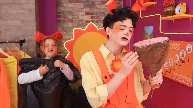 KITTYNAP Влюбилась в CATNAP